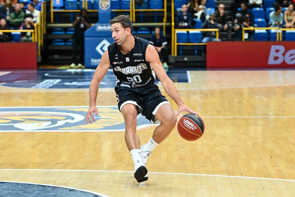 Michael Stockton (Elan Béarnais) : « Je n'avais pas le niveau NBA