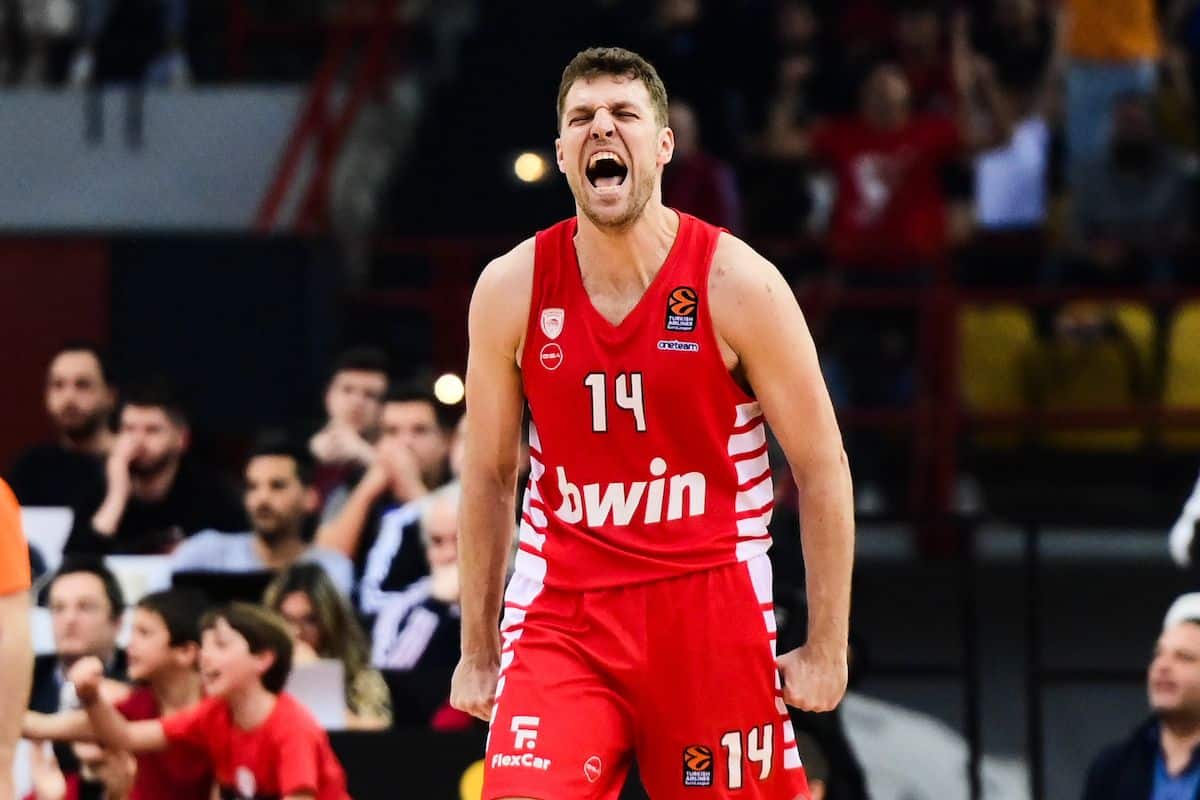 Sasha Vezenkov (Olympiacos) est-il si fort que ça