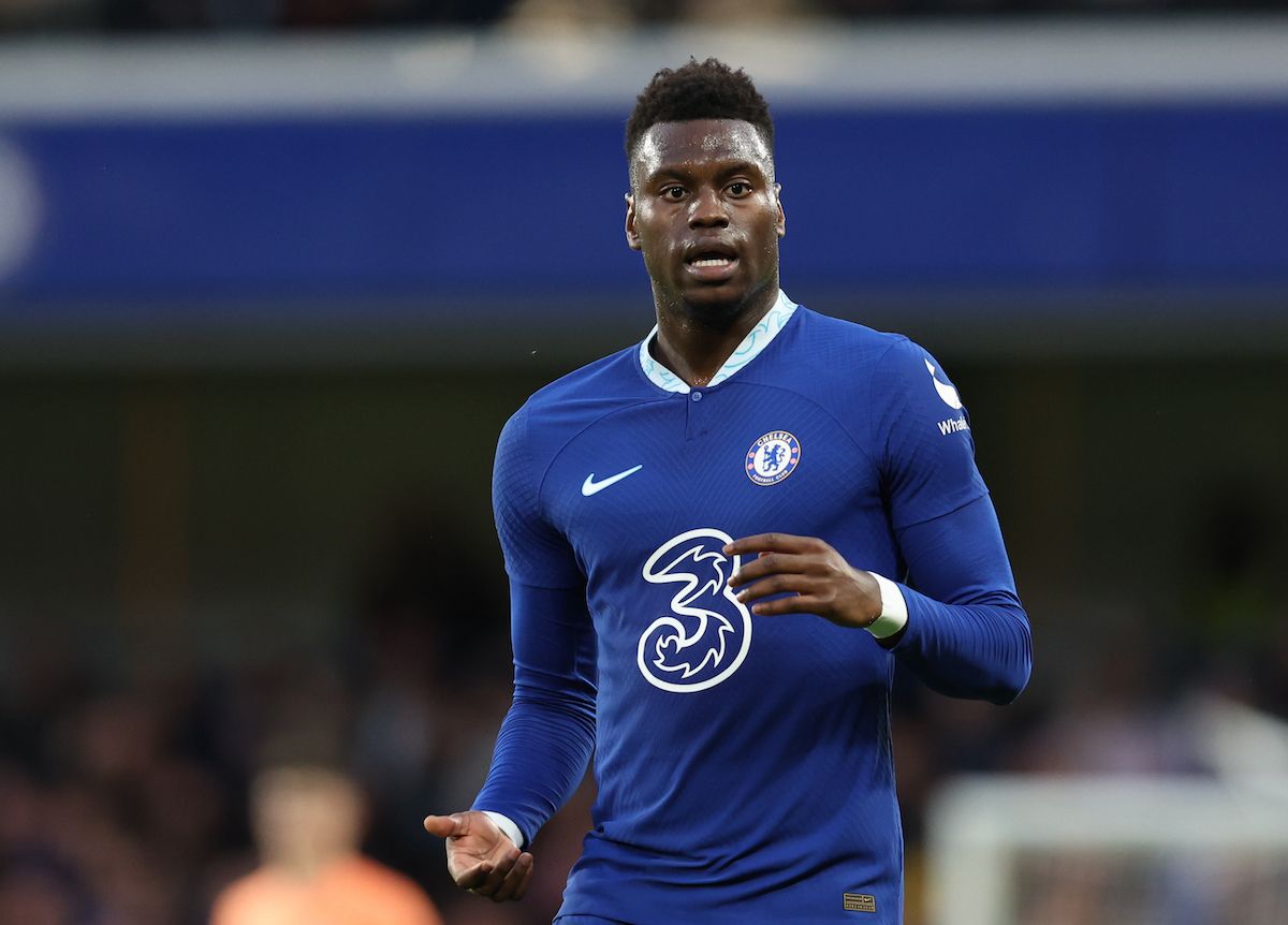 Chelsea : Benoît Badiashile attend son heure