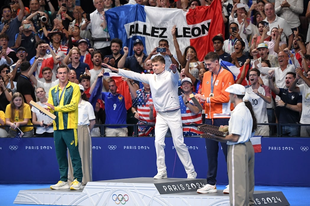 Paris 2024 / La Défense Arena en ébullition pour Léon Marchand